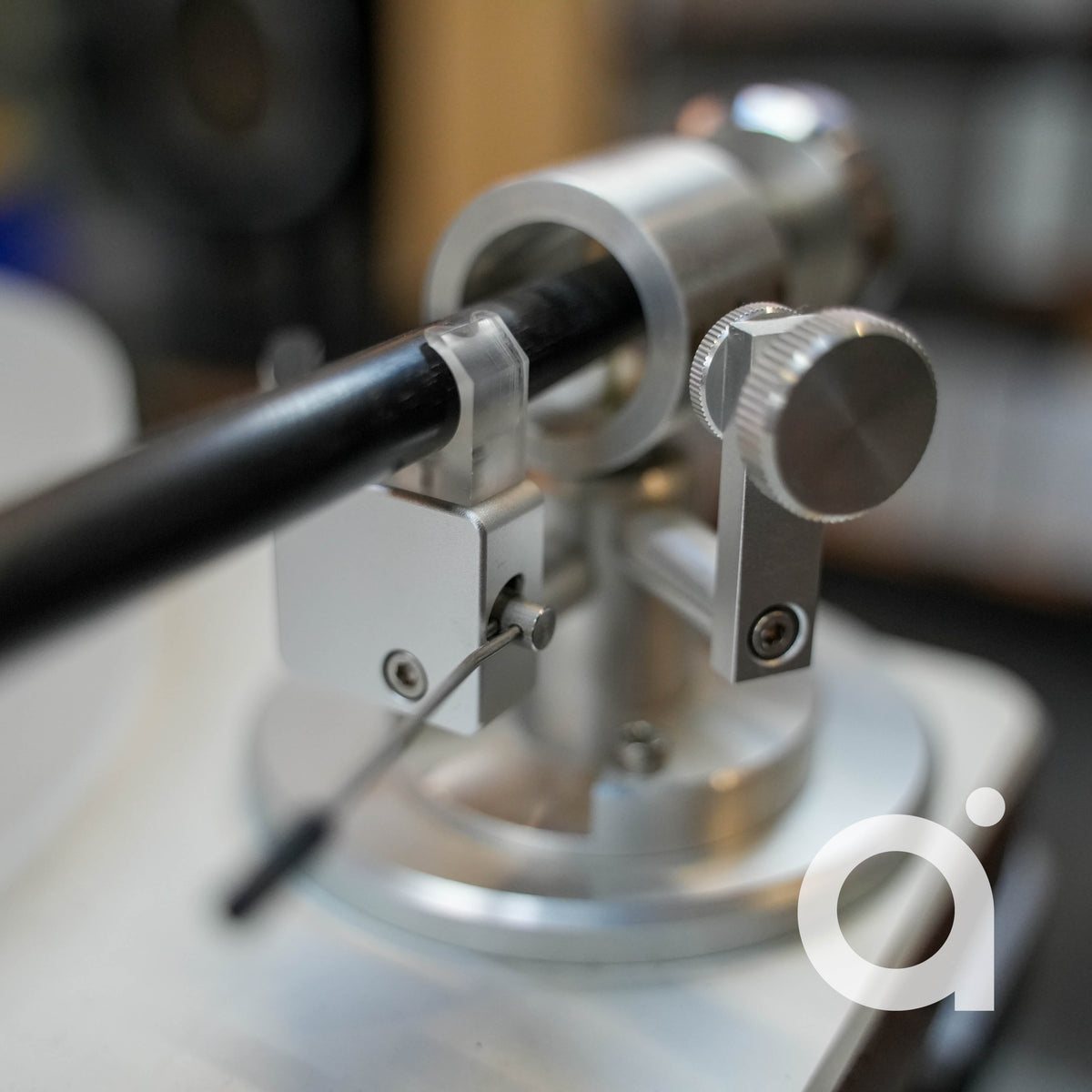 Clearaudio Ambient w/ Satisfy Ebony Arm (No Cartridge)